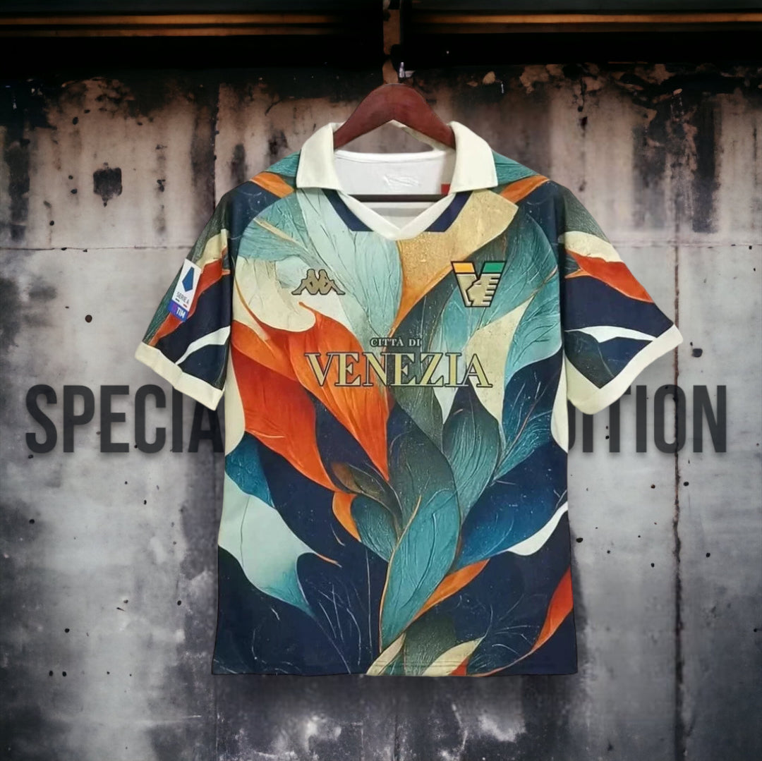 23-24 - VENECIA 90´s | SPECIAL EDITION – The Retro Club Kit